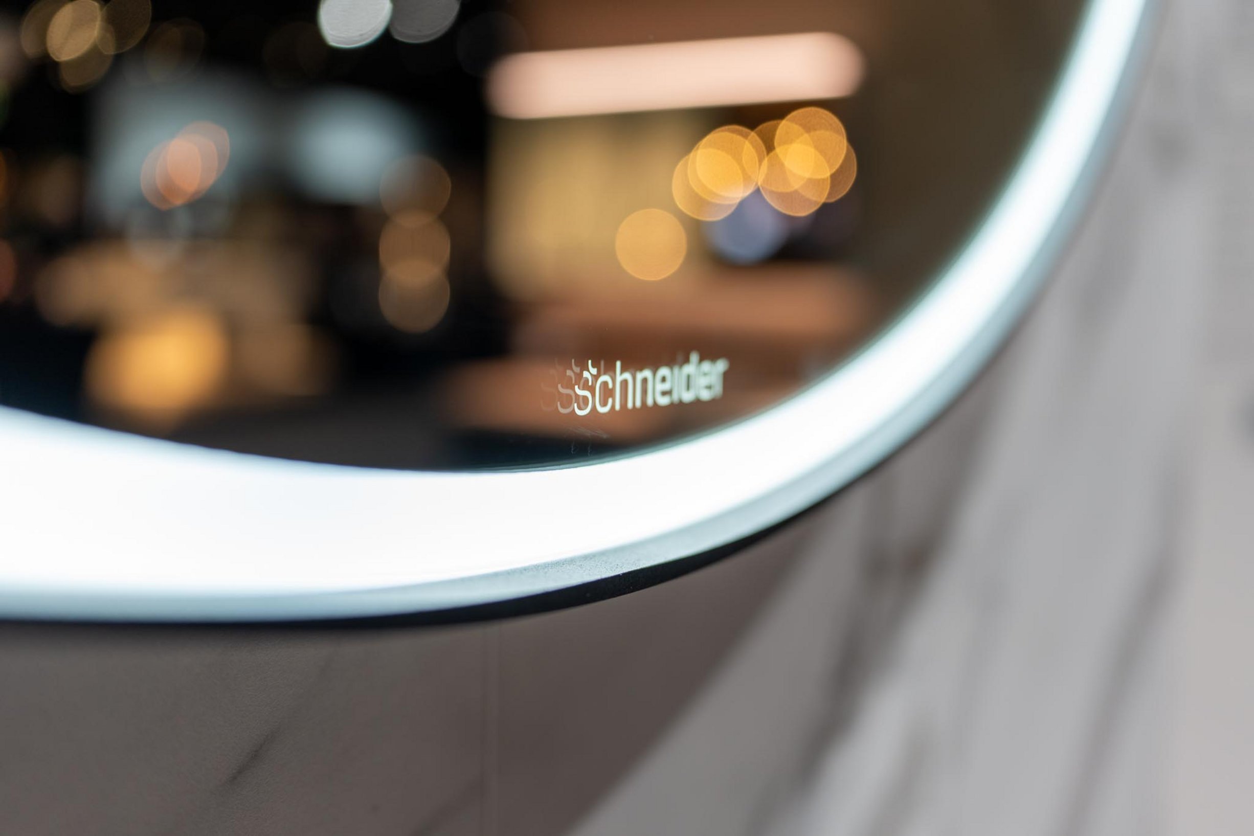Swissbau 2026 Points forts | Armoires Miroirs Schneider